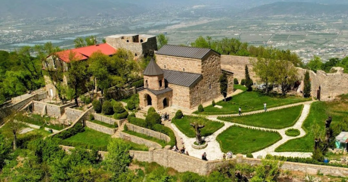 ზედაზენის მონასტერი — საოჯახო პატარა ლაშქრობა თბილისში ᐉ ღონისძიებების ...